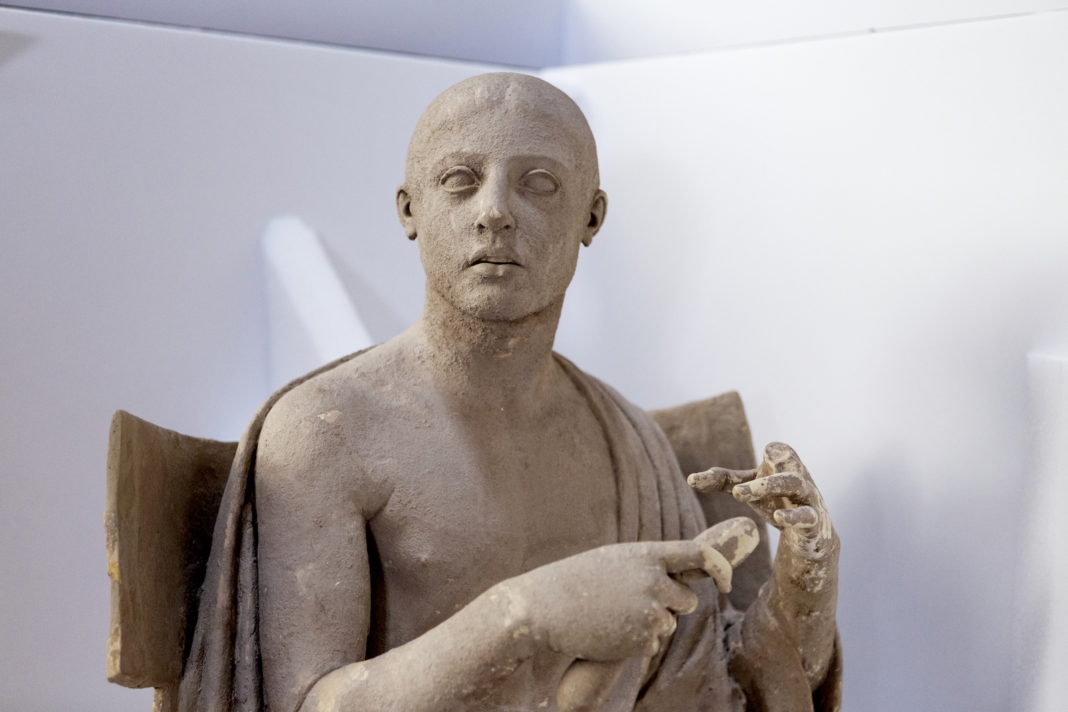 Il gruppo scultoreo di Orfeo e le Sirene è rientrato in Italia